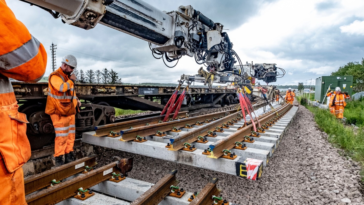 Essential rail improvements to see engineers work 'around-the-clock ...